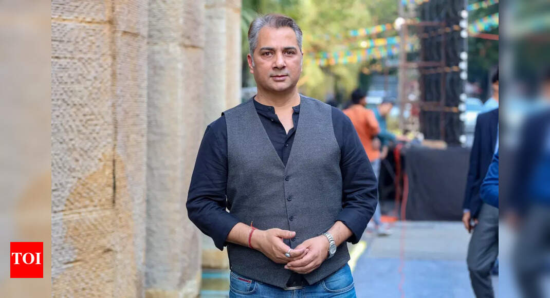 In OTT, story is the hero: Varun Badola at a session in Delhi | Hindi ...