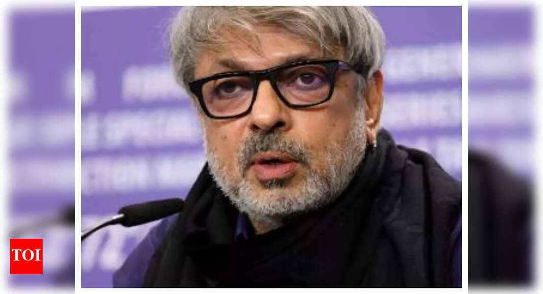 Sanjay Leela Bhansali to revive Salman Khan's starrer 'Inshallah' with ...