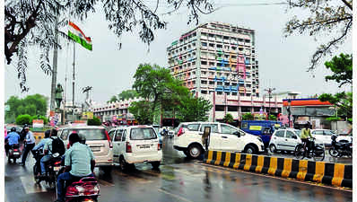 Scattered Rainfall & Overcast Sky Turns Weather Pleasant | Allahabad ...