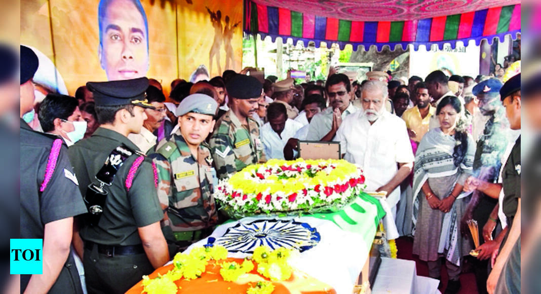 Jayanth: Major Jayanth Cremated In Native Village | Madurai News ...