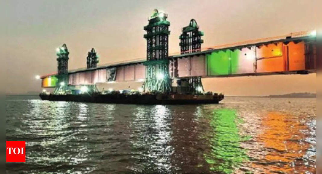 MMRDA pushes to launch viaduct across MTHL before rains arrive | Mumbai ...