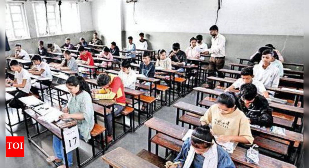 Fir: Student Faces Fir For Using Phone In Exam Hall | Surat News ...