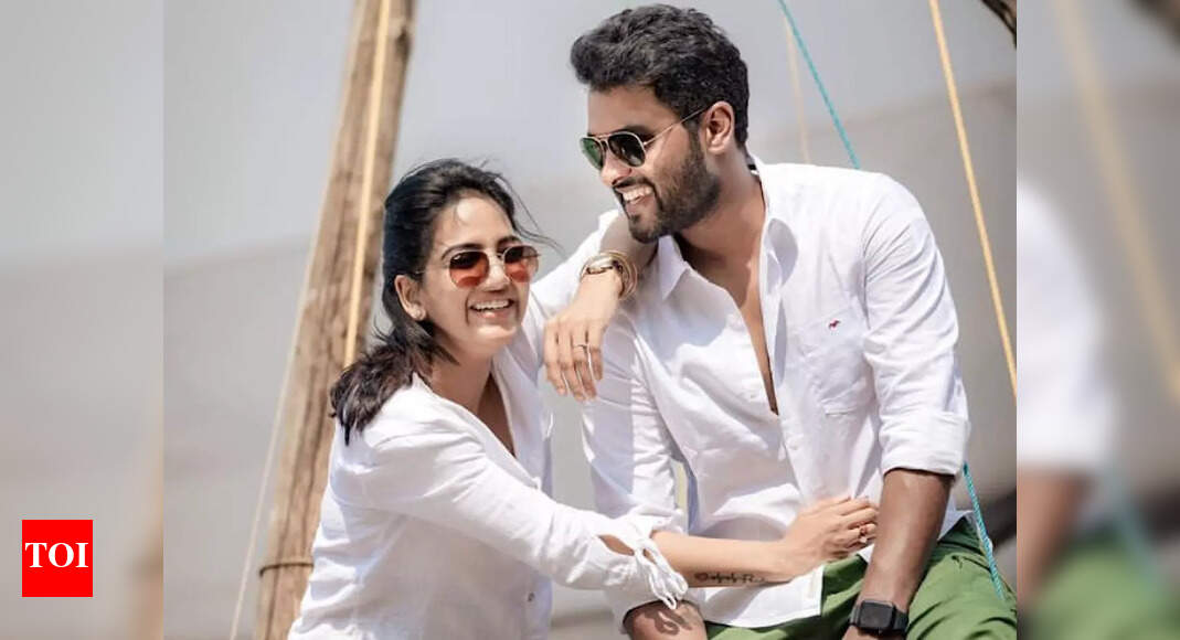 Bigg Boss Tamil 5 fame Amir set to make his directorial debut in a ...