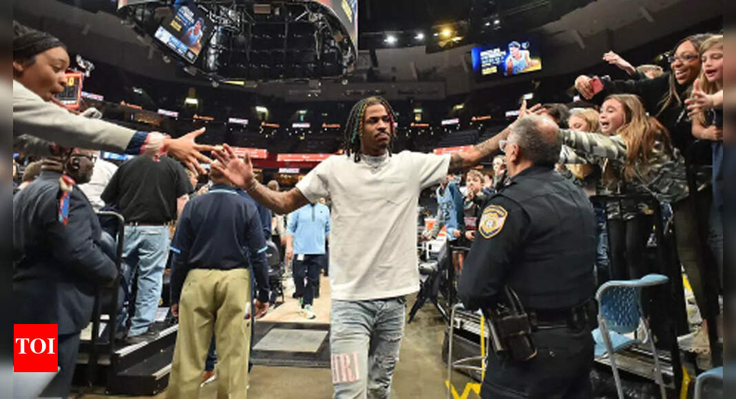 Grizzlies' Ja Morant gets standing ovation after NBA suspension | NBA ...