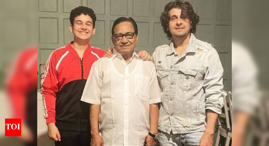 Ex-driver of Sonu Nigam's dad booked for Rs 72 lakh theft | Hindi Movie ...