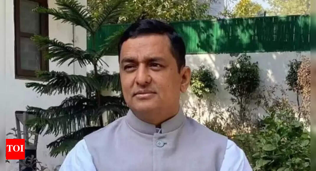 Bjp: Opposition’s concerns on EVMs ‘a farce’: BJP | India News - Times ...
