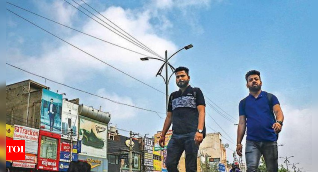 Gurgaon Rain News: Temperature up 2 degree Celsius, but another bout of ...