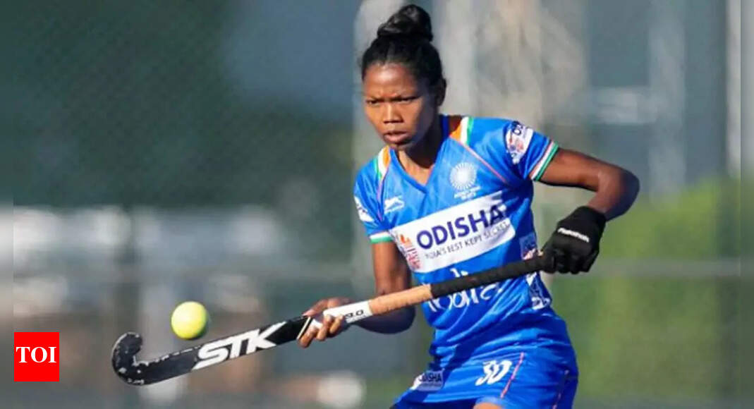 Salima Tete wins AHF Emerging Women's Player of the Year award | Hockey ...