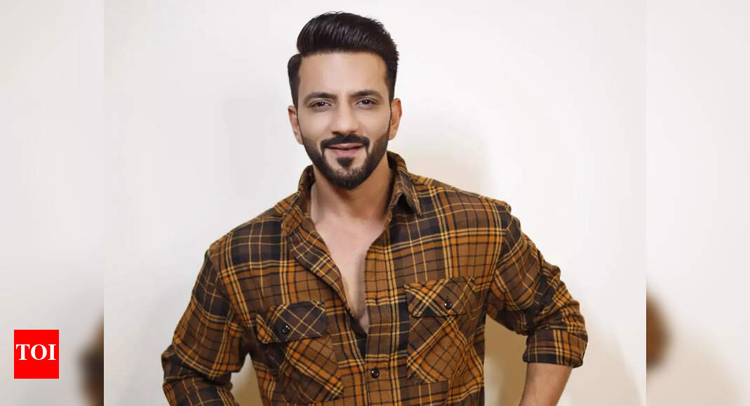 Ali Merchant calls social media a star maker, says "Technology can make ...
