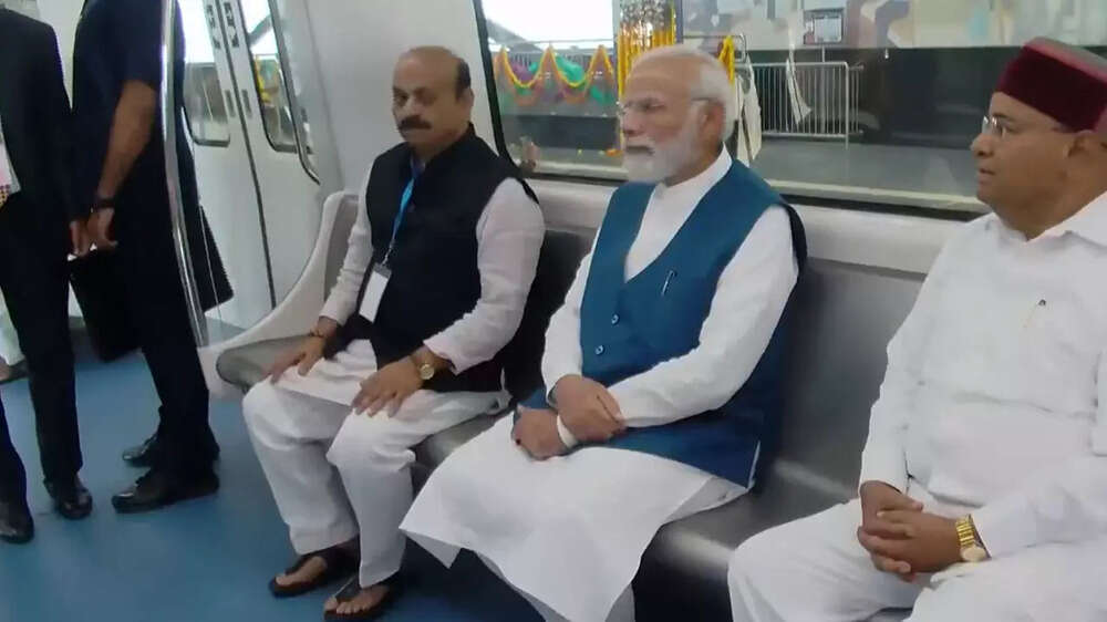 Photos: PM Narendra Modi inaugurates Whitefeild KR Puram Metro Line ...