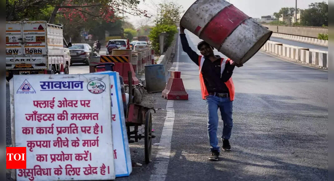 Chirag Dilli flyover likely to get open for traffic by April 1, recent ...