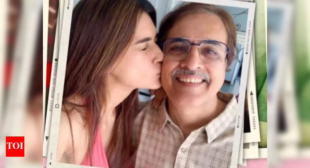 Kriti Sanon shares UNSEEN throwback pictures while wishing her father ...