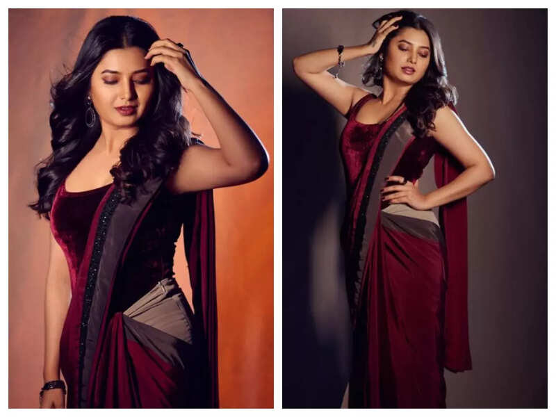 Prajakta Mali is a sight to behold in this ethnic outfit; See pics ...