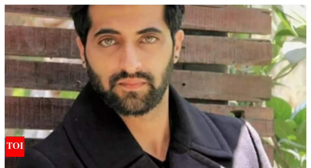 Akshay Oberoi's character in 'Gaslight' digs deep into his lineage ...