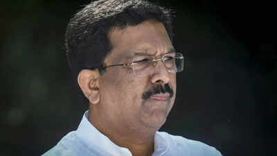 Syed Naseer Hussain: Congress MP Syed Naseer Hussain, DMK’s MP Tiruchi ...