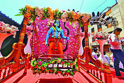 Ram Navami: Devotees Celebrate Ram Navami With Enthusiasm & Processions ...