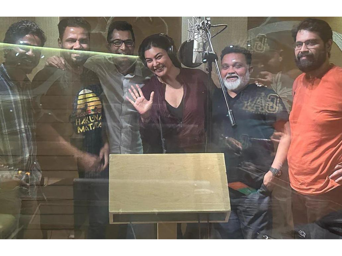 Sushmita Sen wraps up the dubbing and promo shoot of 'Taali' - Times of ...