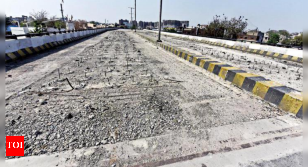 Hatkeshwar bridge: Who'll bear Rs 40 crore loss caused to Ahmedabad ...