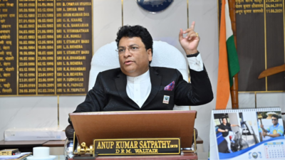 Waltair railway division earns Rs 9,200 crore in fiscal 2022-23 | Visakhapatnam News - Times of ...