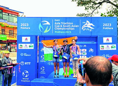 Pragnya: Pragnya Is Queen Of Pokhara Triathlon Meet | Ahmedabad News ...