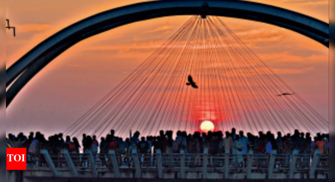 Gcda: Makeover Plan For Marine Drive Walkway | Kochi News - Times of India