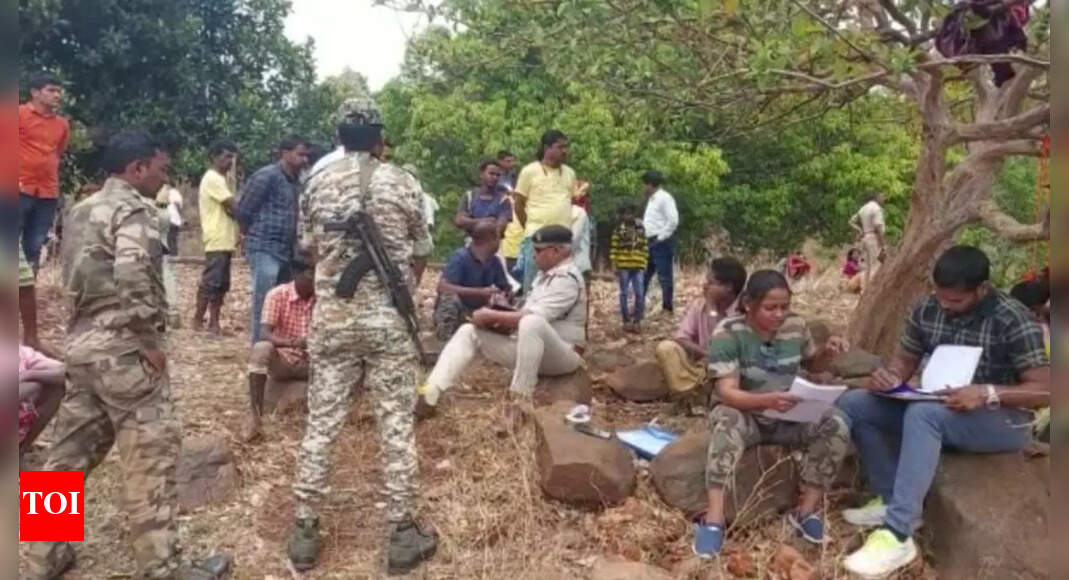 Four members of PVTG Pahadi Korwa family found hanging in Chhattisgarh ...