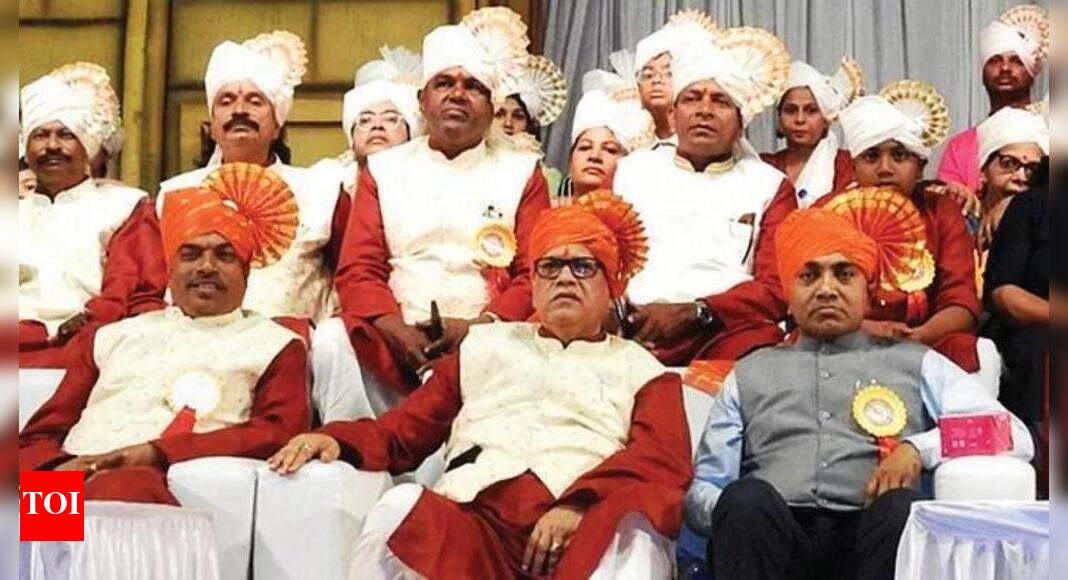 Digambar-Damu bonhomie stirs political undercurrents | Goa News - Times ...