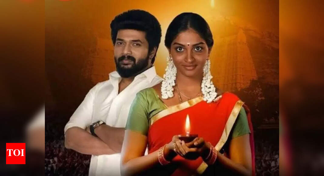 TV show 'Karthigai Deepam' completes 100 episodes; Actors Karthik Raj ...