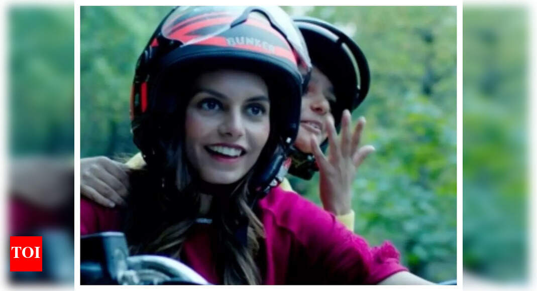 Kumar Sanu's daughter Shannon K set for her B'wood debut with 'Chal ...