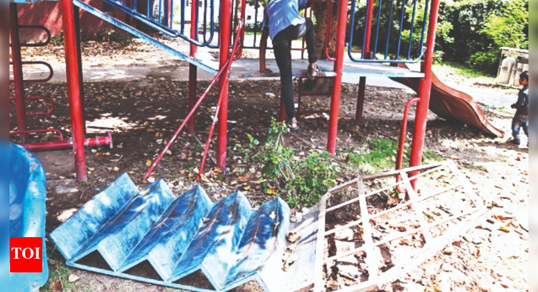 Parks: Equipment Falls Apart In Neglected Chd Parks | Chandigarh News ...