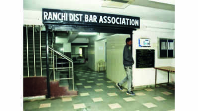 Rdba: Bar Assn Seeks Better Amenities At Dist Court | Ranchi News ...