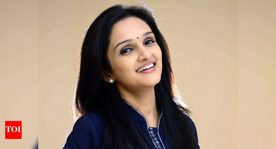 Jomol is the subtitler for Navya Nair-Saiju Kurup's ‘Janaki Jaane ...