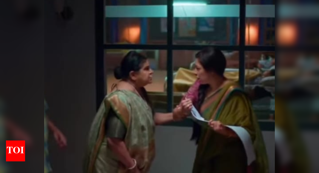 Anupamaa update, April 5: Kanta motivates Anupamaa to start a new life ... Anupamaa update, April 5: Kanta motivates Anupamaa to start a new life ...