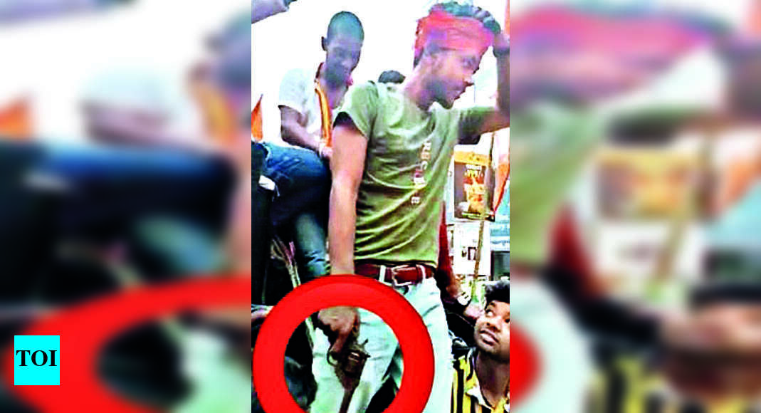 Sumit: Two Friends Who Hid Gun Of Howrah Teen Arrested | Kolkata News ...
