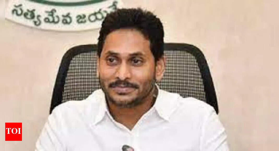 CM YS Jagan Mohan Reddy sounds poll bugle in Andhra Pradesh, others follow suit | Vijayawada ...