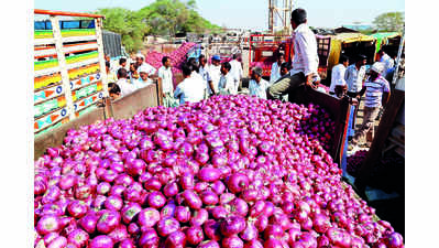 Nafed Stops Buying Late Kharif Onions From Maha | Nashik News - Times of India