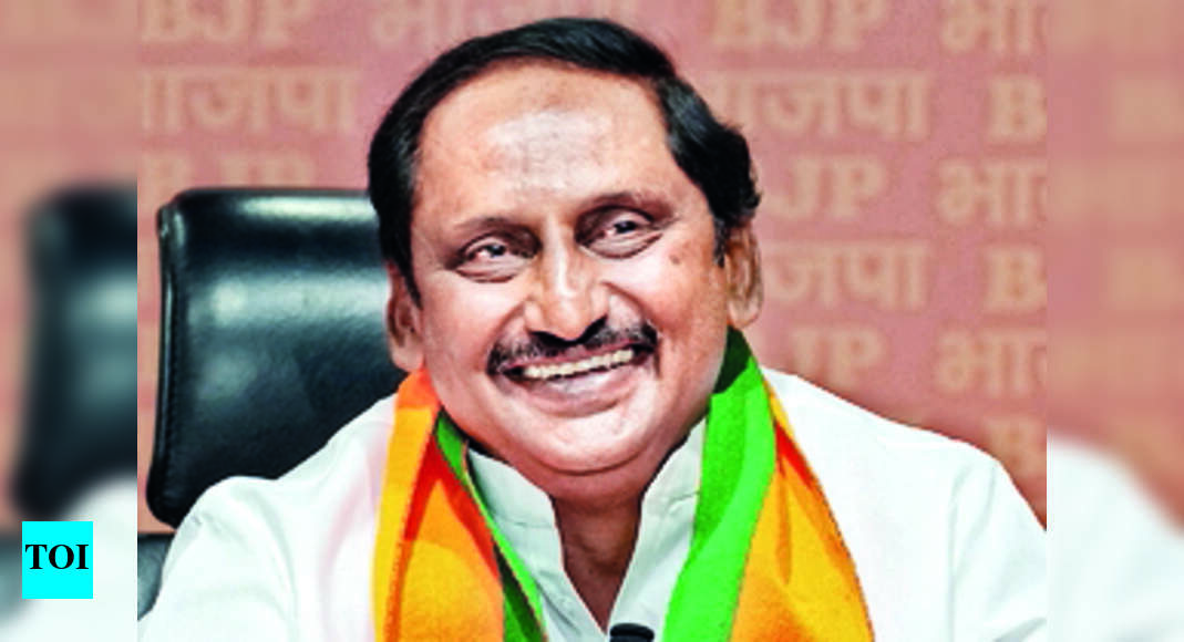 Reddy: Former Andhra Pradesh CM Kiran Reddy joins BJP | Vijayawada News ...