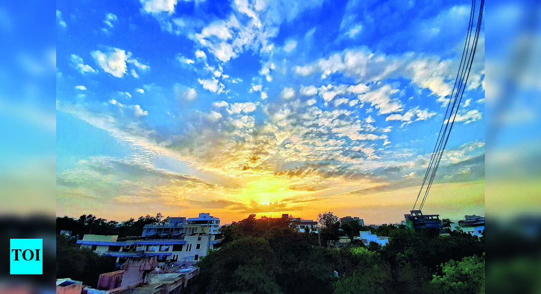 Nashik: Imd Forecasts Light Rain In Five Districts Till April 11 ...