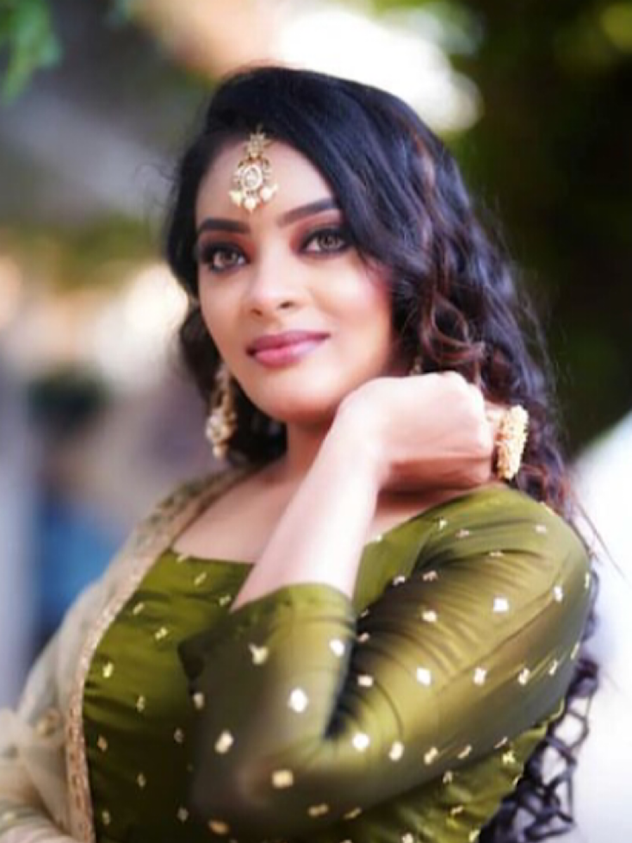 Akshara’s stunning looks in lehenga | Times of India