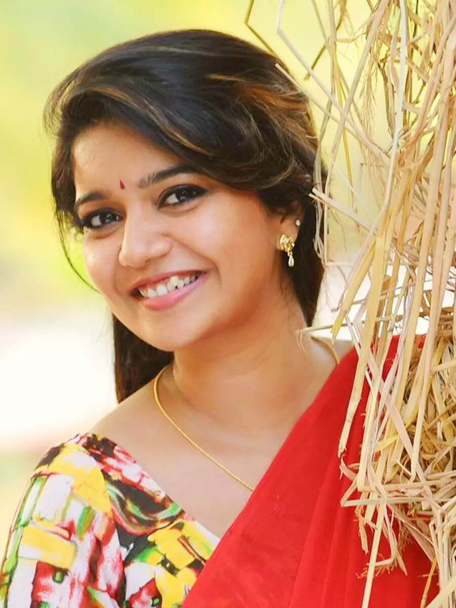 Simple saree lesson to steal from Swathi Reddy | Times of India