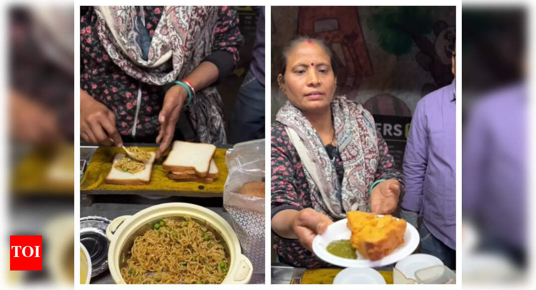 Worst Street Food: Watch: Is Maggi Bread Pakoda the worst street food ...