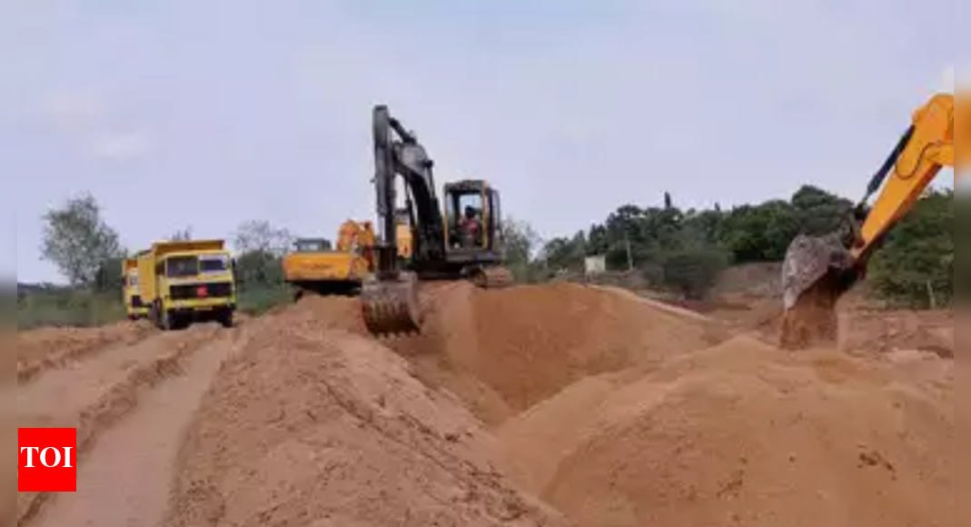 Delhi HC orders constitution of task force to stop sand mining along ...