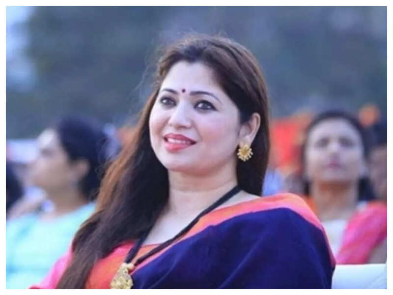 Marathi actress Deepali Sayed accuses ex-aide of threats, defamation ...