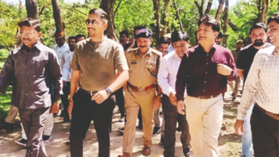 Ulb: Ulb Polls: Dm, Cp Inspect Strong Room, Counting Place | Kanpur ...