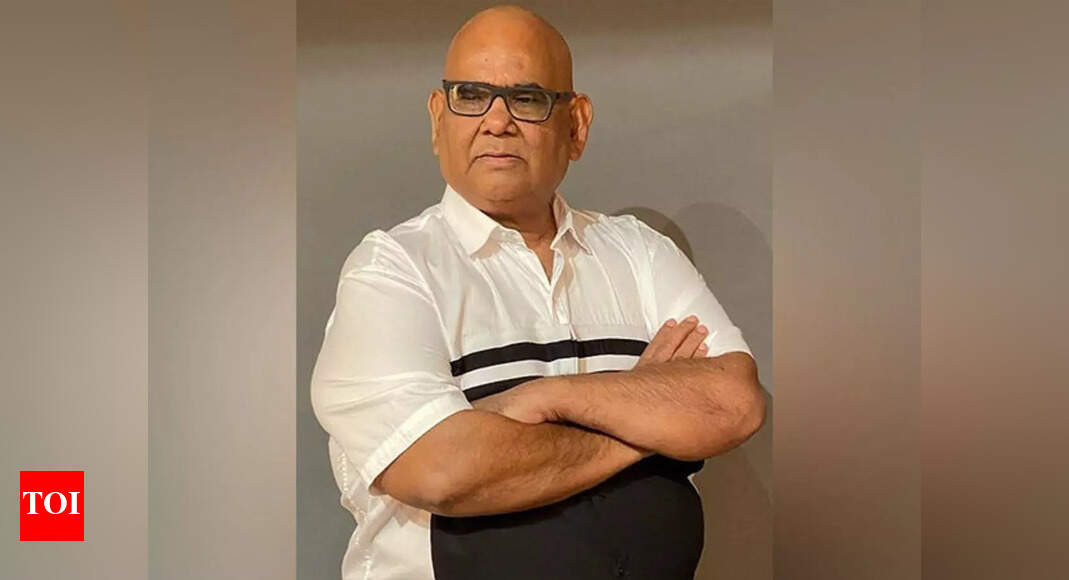 Birth Anniversary Special: Revisiting Satish Kaushik's last few public ...