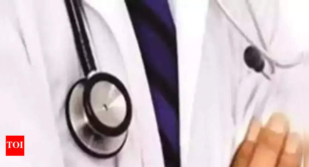 PMC sets up grievance redressal cell against private hospitals 3 months ...