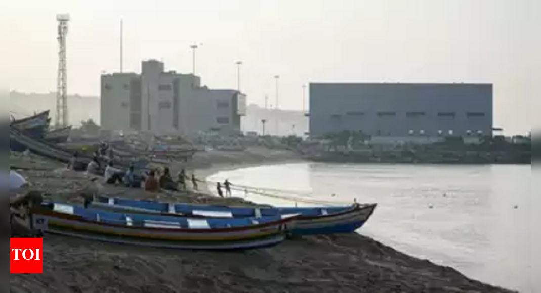 Vizhinjam: Vizhinjam port rail plan to impact land under 138 survey ...