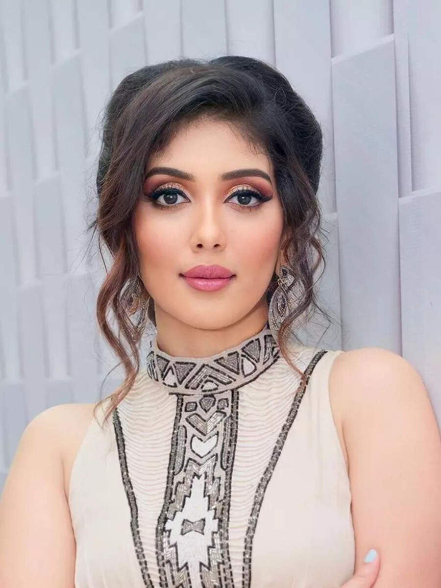 Chic looks of Cerena Ann Johnson | Times of India