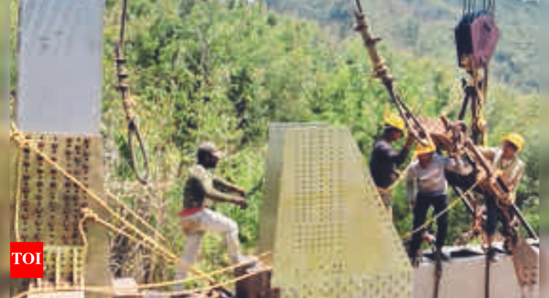 2 railroad workers die after falling off bridge near Aizawl | Guwahati ...