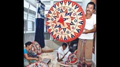 Gi Cert On Gamosa Handed Over To Sarma Ahead Of Guinness Bid | Guwahati ...